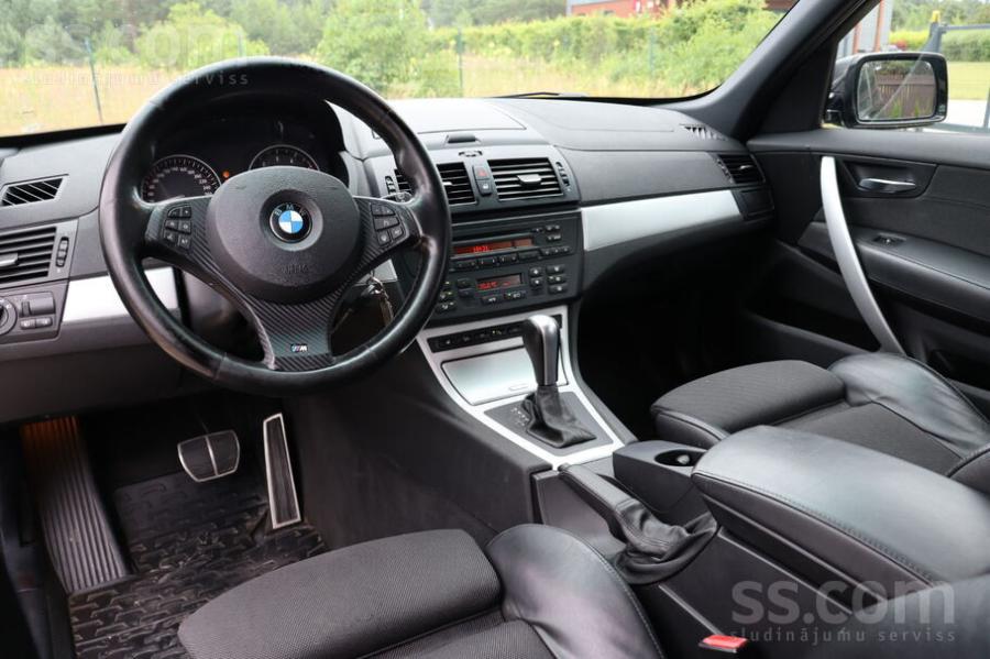 Black BMW X3 2008 in Riga, with an engine capacity of 3.00 L and mileage of 384 thousand km for 6490 €, photo 12 on AUTOMOTO.COM.LV
