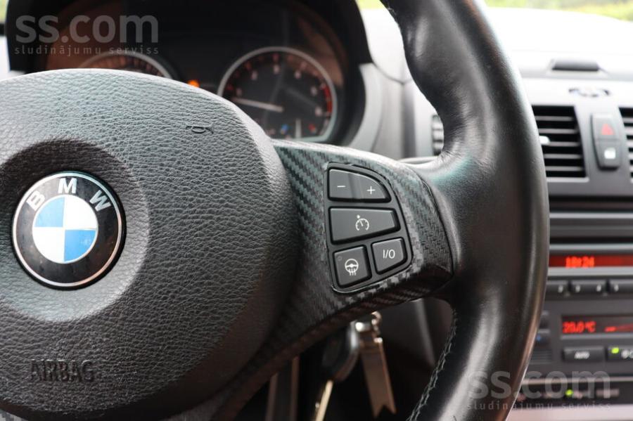 Black BMW X3 2008 in Riga, with an engine capacity of 3.00 L and mileage of 384 thousand km for 6490 €, photo 16 on AUTOMOTO.COM.LV