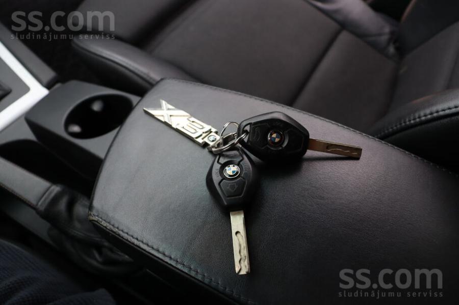 Black BMW X3 2008 in Riga, with an engine capacity of 3.00 L and mileage of 384 thousand km for 6490 €, photo 29 on AUTOMOTO.COM.LV