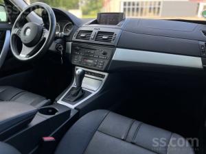 Melns BMW X3 2008 Jēkabpils, ar dzinēja tilpumu 2.00 L un nobraukumu 184 tūkst. km par 6850 €, foto 18 vietnē AUTOMOTO.COM.LV