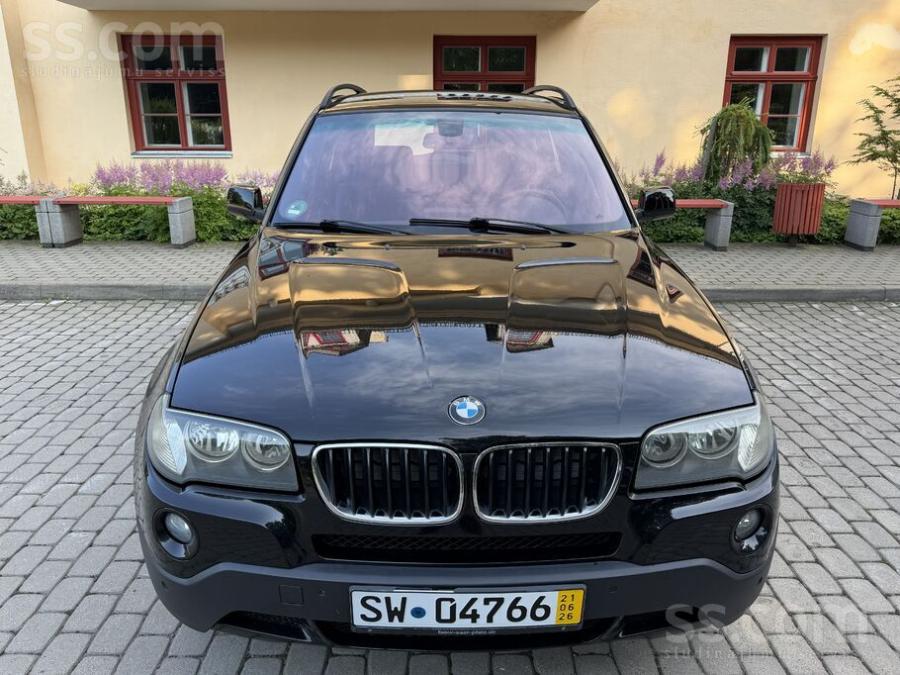 Black BMW X3 2008 in Riga, with an engine capacity of 2.00 L and mileage of 241 thousand km for 5750 €, photo 3 on AUTOMOTO.COM.LV