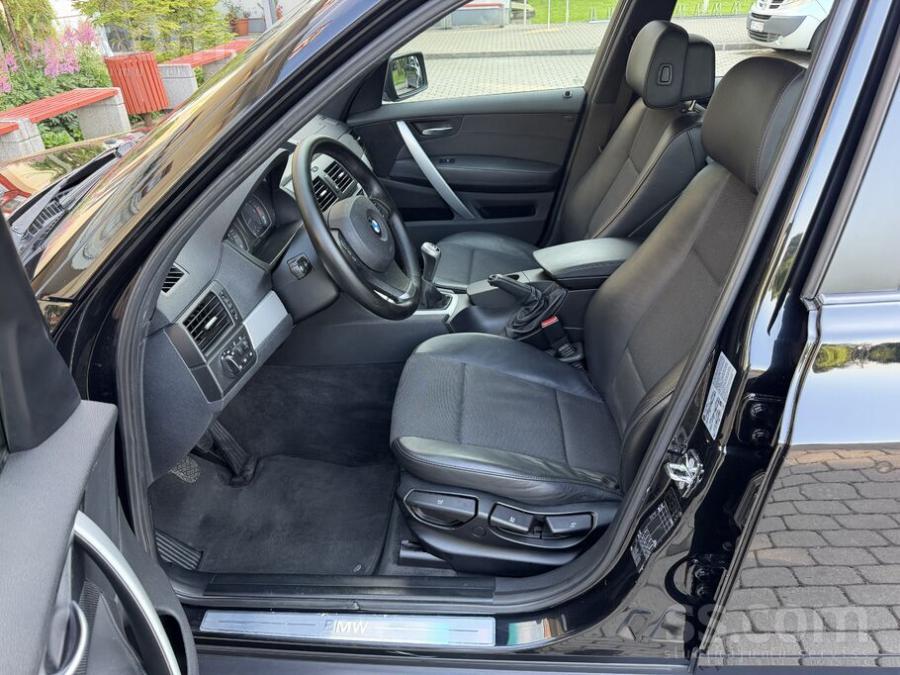 Black BMW X3 2008 in Riga, with an engine capacity of 2.00 L and mileage of 241 thousand km for 5750 €, photo 20 on AUTOMOTO.COM.LV