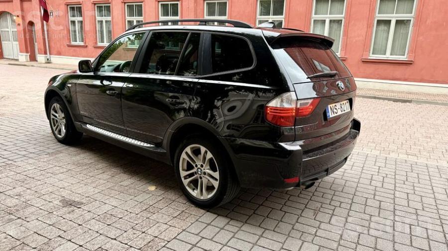 Black BMW X3 2008 in Ventspils, with an engine capacity of 2.00 L and mileage of 235 thousand km for 5250 €, photo 3 on AUTOMOTO.COM.LV