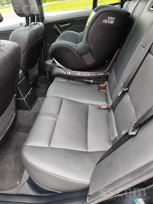 Black BMW X3 2008 in Riga, with an engine capacity of 3.00 L and mileage of 219 thousand km for 6850 €, photo 10 on AUTOMOTO.COM.LV