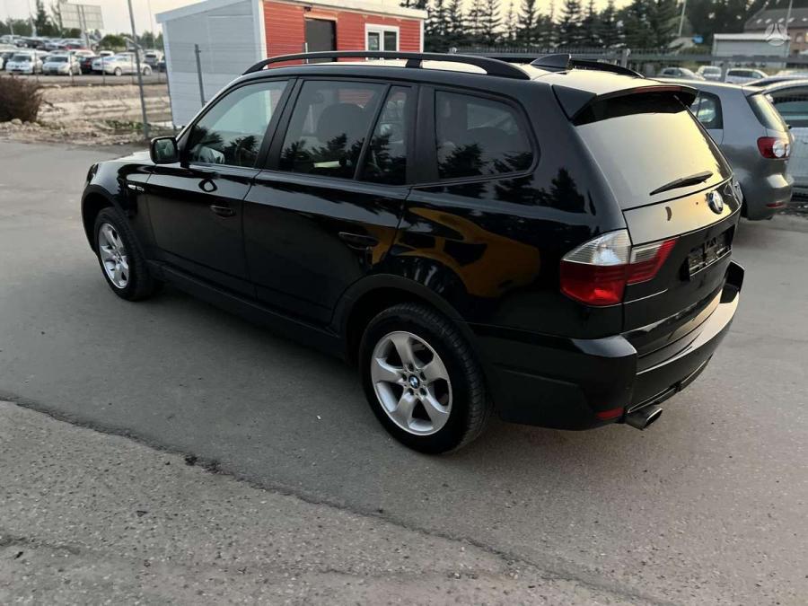 Black BMW X3 2008 in Utena, with an engine capacity of 2.00 L and mileage of 240 thousand km for 5100 €, photo 7 on AUTOMOTO.COM.LV