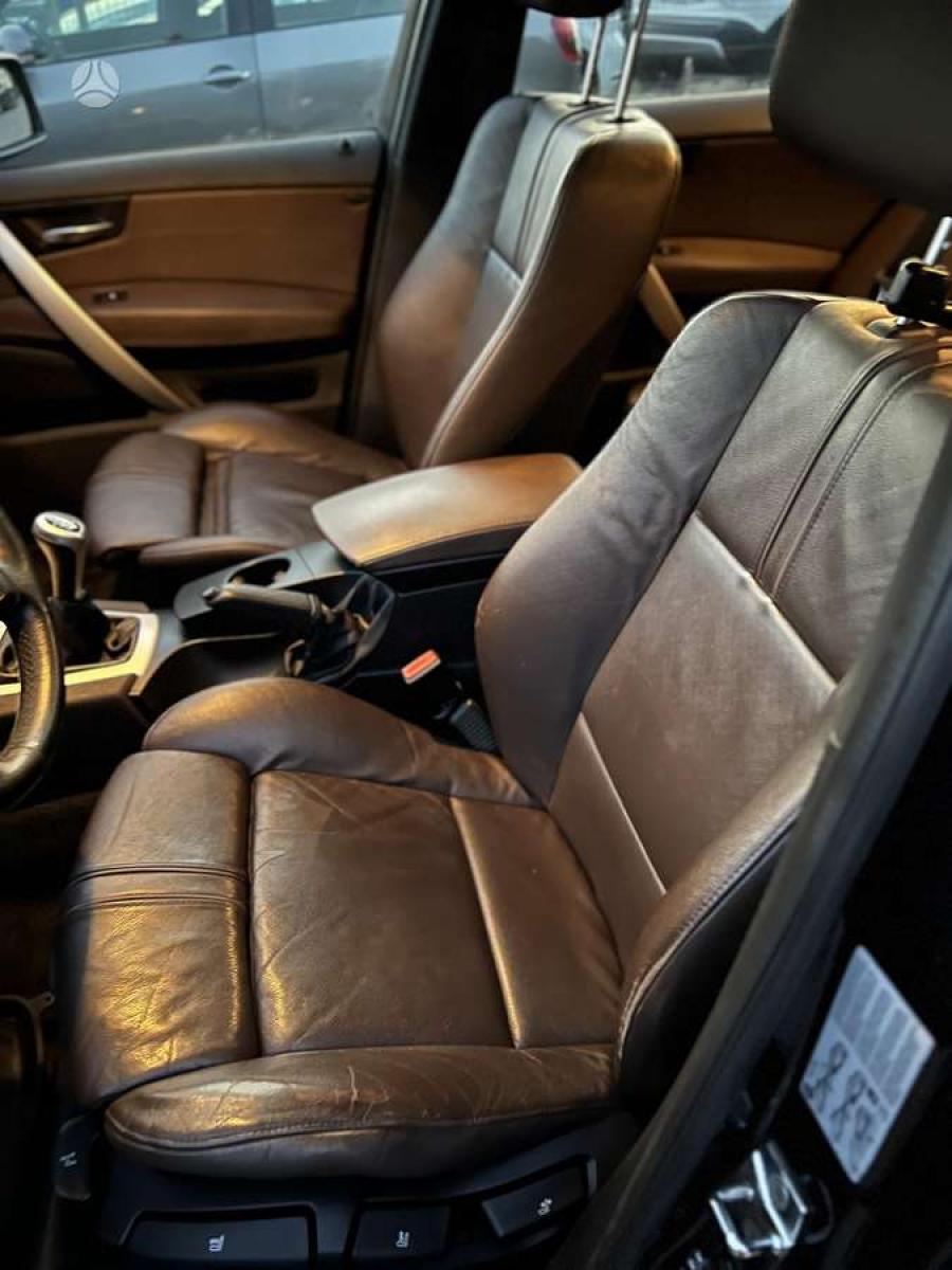 Black BMW X3 2008 in Utena, with an engine capacity of 2.00 L and mileage of 240 thousand km for 5100 €, photo 14 on AUTOMOTO.COM.LV