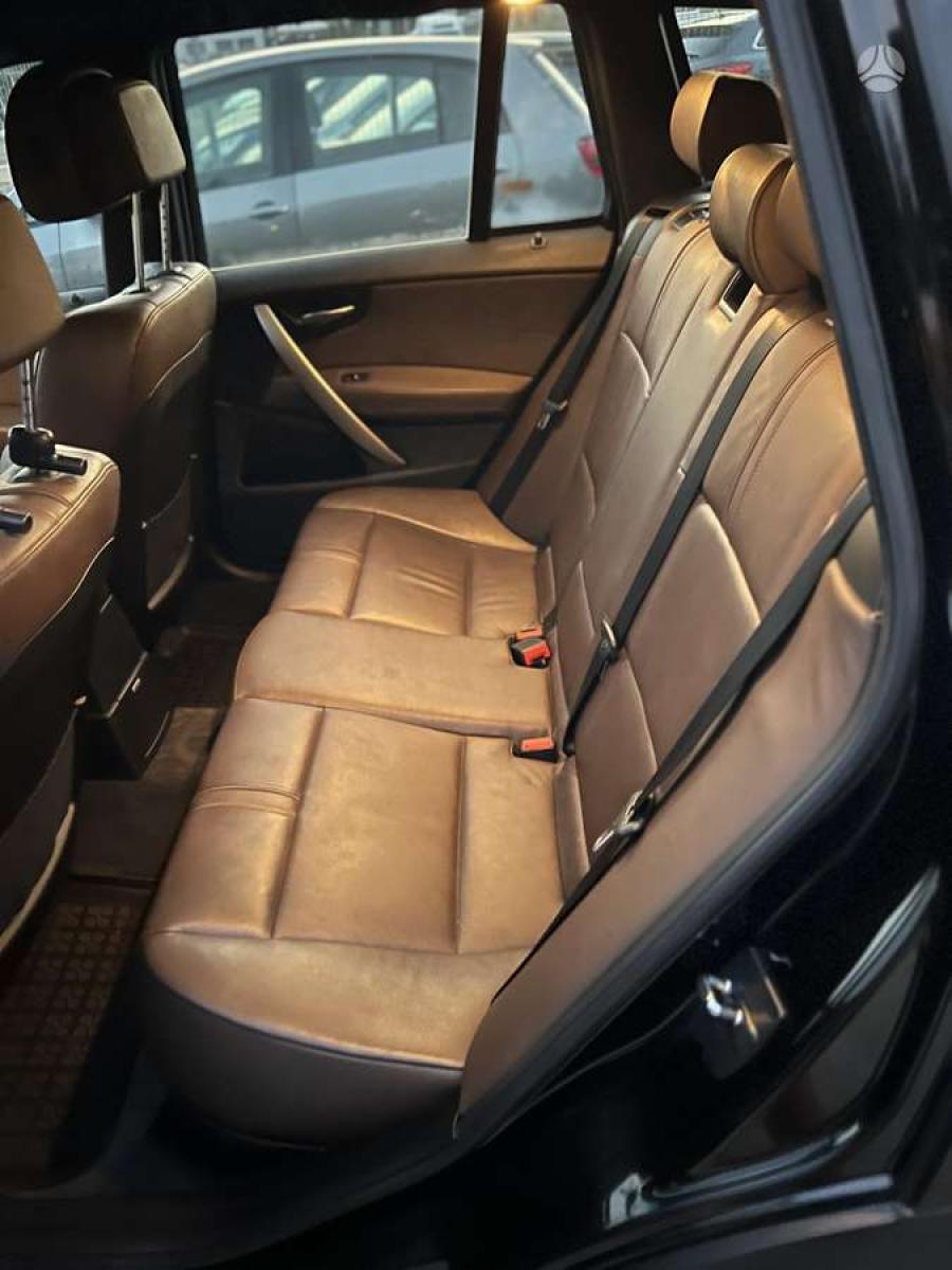 Black BMW X3 2008 in Utena, with an engine capacity of 2.00 L and mileage of 240 thousand km for 5100 €, photo 15 on AUTOMOTO.COM.LV