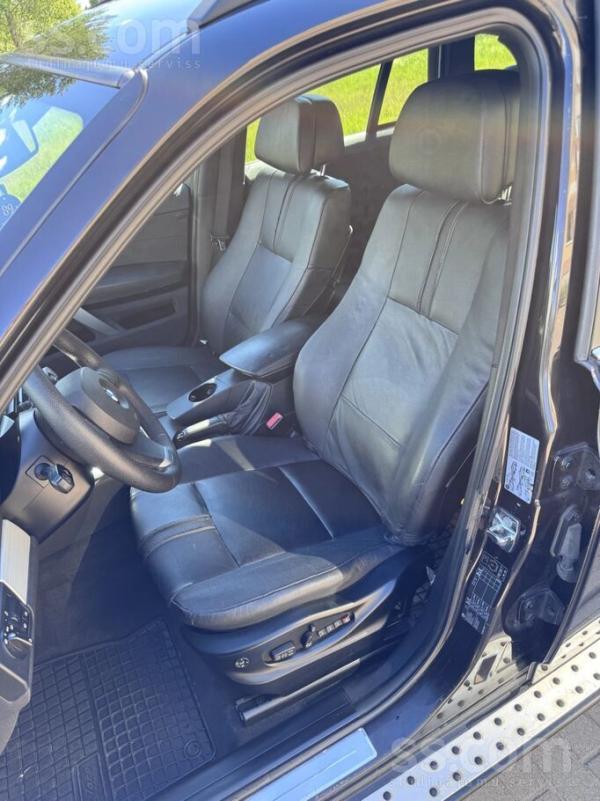 Melns BMW X3 2008 Kuldīga, ar dzinēja tilpumu 3.00 L un nobraukumu 259 tūkst. km par 5800 €, foto 7 vietnē AUTOMOTO.COM.LV