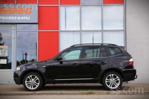Black BMW X3 2008 in Riga, with an engine capacity of 3.00 L and mileage of 264 thousand km for 5995 €, photo 3 on AUTOMOTO.COM.LV