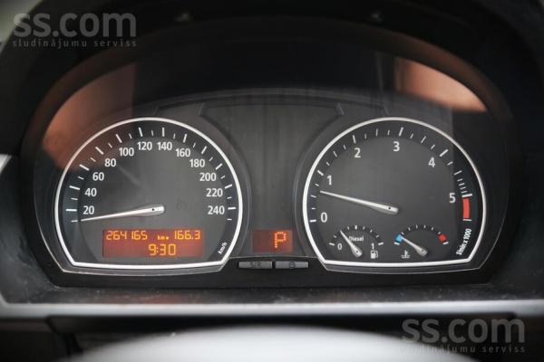 Black BMW X3 2008 in Riga, with an engine capacity of 3.00 L and mileage of 264 thousand km for 5995 €, photo 7 on AUTOMOTO.COM.LV