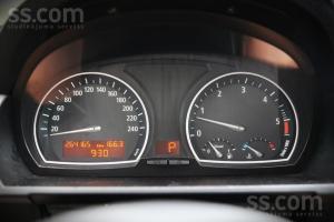 Black BMW X3 2008 in Riga, with an engine capacity of 3.00 L and mileage of 264 thousand km for 5995 €, photo 8 on AUTOMOTO.COM.LV