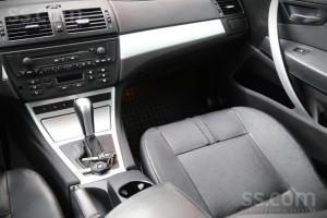 Black BMW X3 2008 in Riga, with an engine capacity of 3.00 L and mileage of 264 thousand km for 5995 €, photo 10 on AUTOMOTO.COM.LV