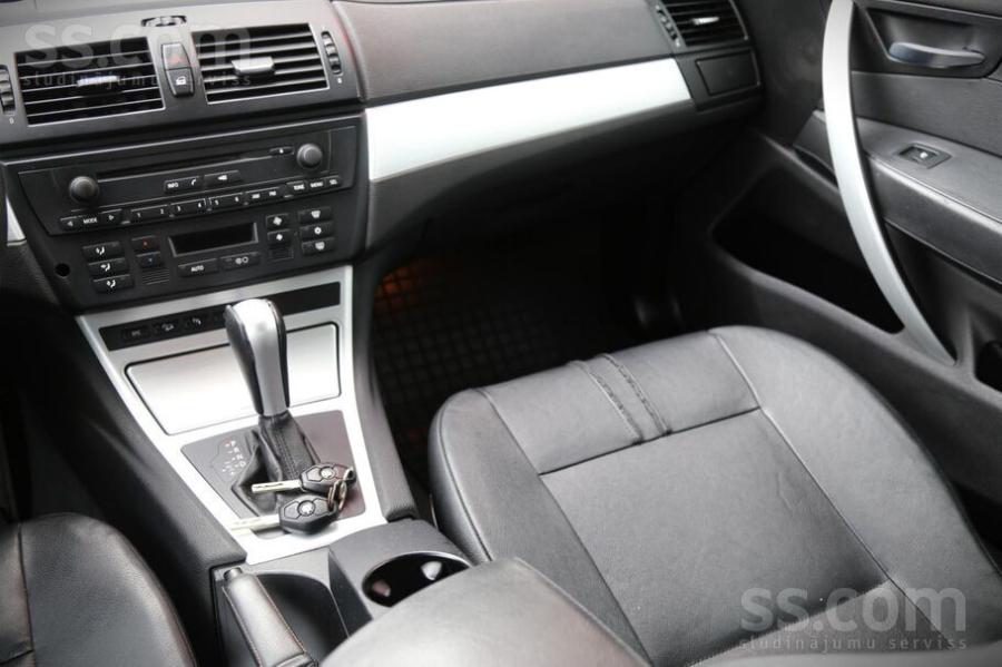Black BMW X3 2008 in Riga, with an engine capacity of 3.00 L and mileage of 264 thousand km for 5995 €, photo 10 on AUTOMOTO.COM.LV