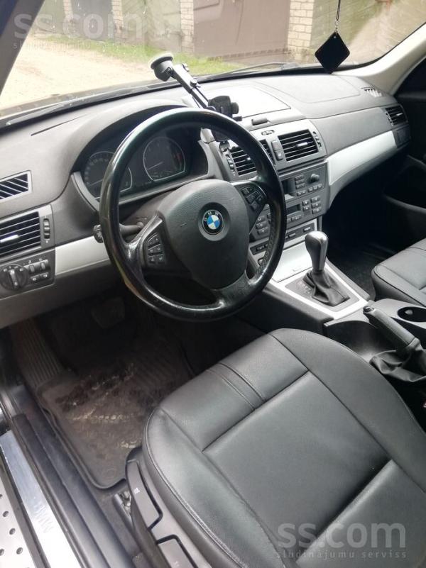 Black BMW X3 2008 in Riga, with an engine capacity of 2.00 L and mileage of 285 thousand km for 4300 €, photo 4 on AUTOMOTO.COM.LV