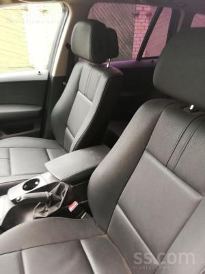 Black BMW X3 2008 in Riga, with an engine capacity of 2.00 L and mileage of 285 thousand km for 4300 €, photo 8 on AUTOMOTO.COM.LV
