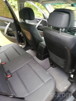 Black BMW X3 2008 in Riga, with an engine capacity of 2.00 L and mileage of 285 thousand km for 4300 €, photo 11 on AUTOMOTO.COM.LV