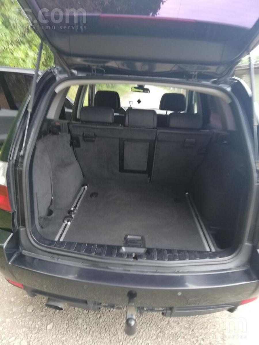 Black BMW X3 2008 in Riga, with an engine capacity of 2.00 L and mileage of 285 thousand km for 4300 €, photo 12 on AUTOMOTO.COM.LV