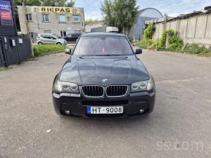 Black BMW X3 2008 in Riga, with an engine capacity of 2.00 L and mileage of 403 thousand km for 3590 €, photo 4 on AUTOMOTO.COM.LV