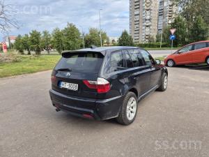 Black BMW X3 2008 in Riga, with an engine capacity of 2.00 L and mileage of 403 thousand km for 3590 €, photo 7 on AUTOMOTO.COM.LV
