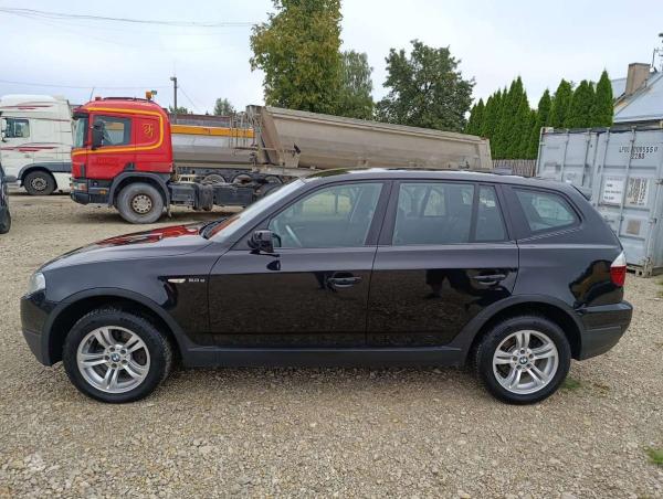 BMW X3 2008 Panevēža vietnē Melns BMW X3 2008 Panevēža, ar dzinēja tilpumu 2.00 L un nobraukumu 305 tūkst. km par 3800 €, foto 6 vietnē AUTOMOTO.COM.LV