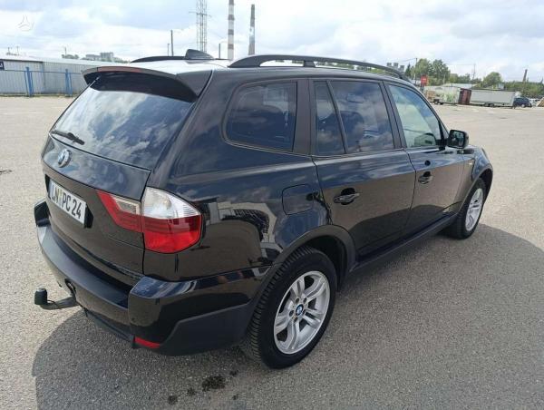 Melns BMW X3 2008 Panevēža, ar dzinēja tilpumu 2.00 L un nobraukumu 320 tūkst. km par 4400 €, foto 4 vietnē AUTOMOTO.COM.LV