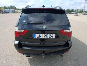 Melns BMW X3 2008 Panevēža, ar dzinēja tilpumu 2.00 L un nobraukumu 320 tūkst. km par 4400 €, foto 5 vietnē AUTOMOTO.COM.LV