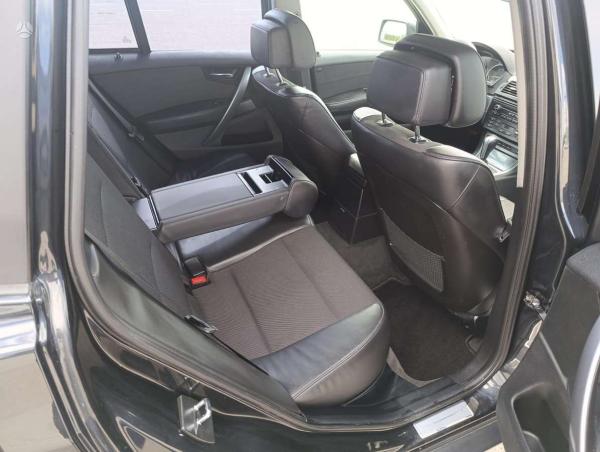 Melns BMW X3 2008 Panevēža, ar dzinēja tilpumu 2.00 L un nobraukumu 320 tūkst. km par 4400 €, foto 8 vietnē AUTOMOTO.COM.LV