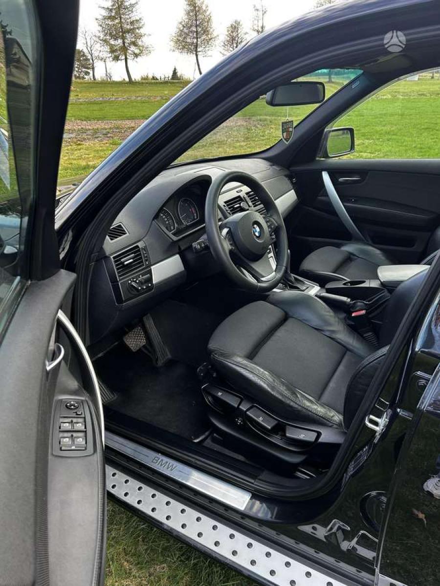Black BMW X3 2008 in Alytus, with an engine capacity of 2.00 L and mileage of 300 thousand km for 6150 €, photo 12 on AUTOMOTO.COM.LV