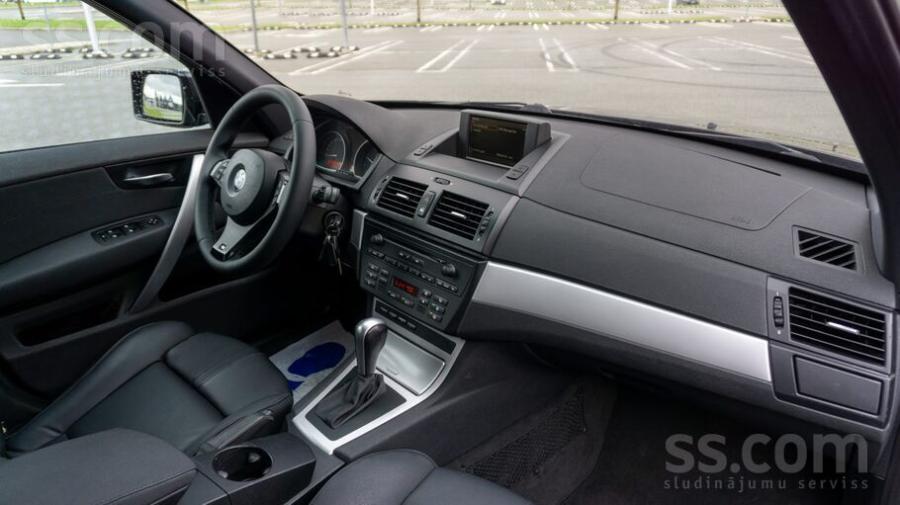 Black BMW X3 2008 in Riga, with an engine capacity of 2.00 L and mileage of 403 thousand km for 3590 €, photo 12 on AUTOMOTO.COM.LV