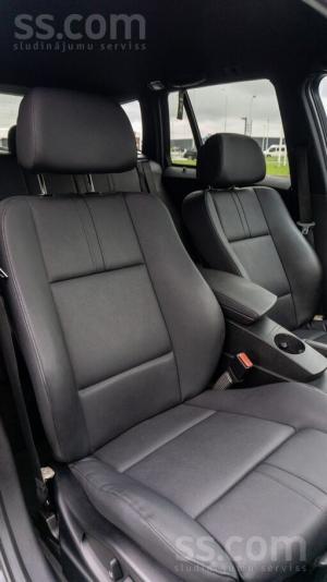 Black BMW X3 2008 in Riga, with an engine capacity of 2.00 L and mileage of 403 thousand km for 3590 €, photo 24 on AUTOMOTO.COM.LV