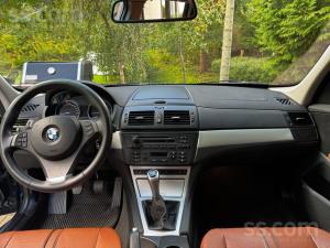 Black BMW X3 2008 in Riga, with an engine capacity of 2.00 L and mileage of 252 thousand km for 5900 €, photo 7 on AUTOMOTO.COM.LV