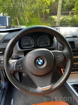 Black BMW X3 2008 in Riga, with an engine capacity of 2.00 L and mileage of 252 thousand km for 5900 €, photo 8 on AUTOMOTO.COM.LV