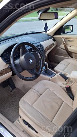 Black BMW X3 2008 in Riga, with an engine capacity of 2.00 L and mileage of 336 thousand km for 4000 €, photo 8 on AUTOMOTO.COM.LV
