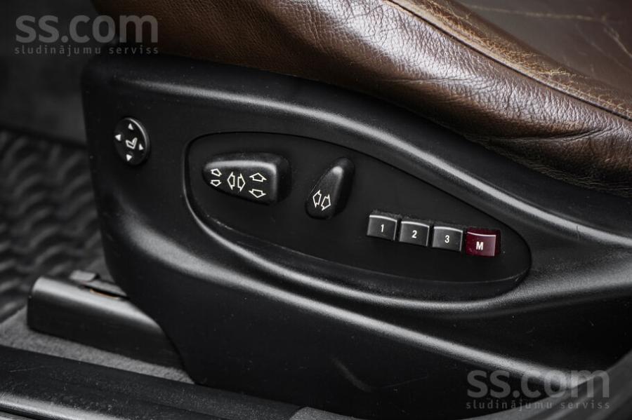 Melns BMW X3 2008 Ogre, ar dzinēja tilpumu 3.00 L un nobraukumu 0 tūkst. km par 5900 €, foto 11 vietnē AUTOMOTO.COM.LV