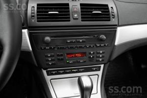 Melns BMW X3 2008 Ogre, ar dzinēja tilpumu 3.00 L un nobraukumu 0 tūkst. km par 5900 €, foto 12 vietnē AUTOMOTO.COM.LV