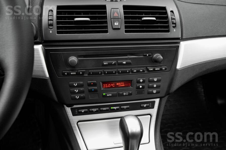 Melns BMW X3 2008 Ogre, ar dzinēja tilpumu 3.00 L un nobraukumu 0 tūkst. km par 5900 €, foto 12 vietnē AUTOMOTO.COM.LV