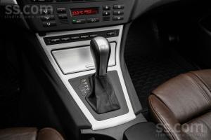 Melns BMW X3 2008 Ogre, ar dzinēja tilpumu 3.00 L un nobraukumu 0 tūkst. km par 5900 €, foto 13 vietnē AUTOMOTO.COM.LV