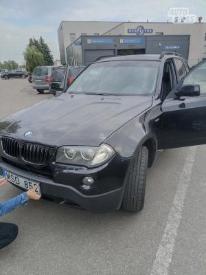 Черный БМВ Х3 2008 в Вильнюс, объемом двигателя 2.00 л и пробегом 252 тыс. км за 5300 €, фото 4 на AUTOMOTO.COM.LV