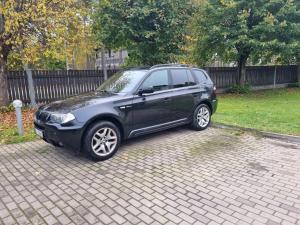 Black BMW X3 2008 in Riga, with an engine capacity of 2.00 L and mileage of 285 thousand km for 5300 €, photo 3 on AUTOMOTO.COM.LV