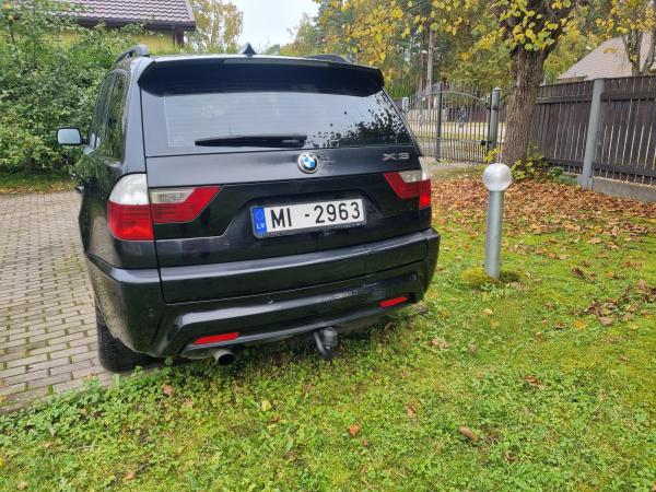 Melns BMW X3 2008 Rīga, ar dzinēja tilpumu 2.00 L un nobraukumu 285 tūkst. km par 5300 €, foto 5 vietnē AUTOMOTO.COM.LV