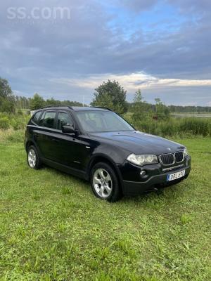 Black BMW X3 2009 in Riga, with an engine capacity of 2.00 L and mileage of 242 thousand km for 4400 €, photo 4 on AUTOMOTO.COM.LV