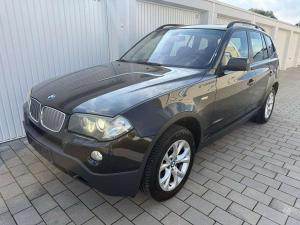 Black BMW X3 2009 in Vilnius, with an engine capacity of 2.00 L and mileage of 256 thousand km for 4950 €, photo  on AUTOMOTO.COM.LV