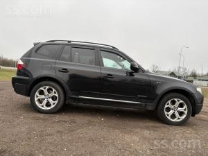Melns BMW X3 2009 Daugavpils, ar dzinēja tilpumu 2.00 L un nobraukumu 267 tūkst. km par 5650 €, foto 6 vietnē AUTOMOTO.COM.LV