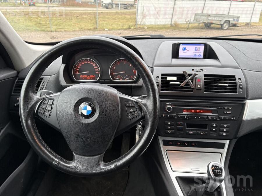 Melns BMW X3 2009 Daugavpils, ar dzinēja tilpumu 2.00 L un nobraukumu 267 tūkst. km par 5650 €, foto 10 vietnē AUTOMOTO.COM.LV