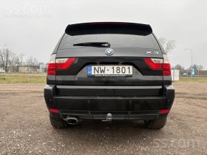 Melns BMW X3 2009 Daugavpils, ar dzinēja tilpumu 2.00 L un nobraukumu 267 tūkst. km par 5650 €, foto 4 vietnē AUTOMOTO.COM.LV