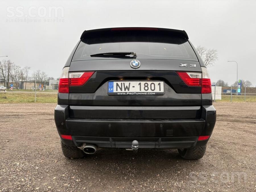 Melns BMW X3 2009 Daugavpils, ar dzinēja tilpumu 2.00 L un nobraukumu 267 tūkst. km par 5650 €, foto 4 vietnē AUTOMOTO.COM.LV