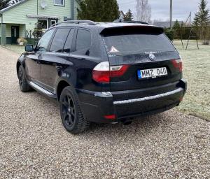 Black BMW X3 2009 in Kaunas, with an engine capacity of 2.00 L and mileage of 327 thousand km for 4300 €, photo 8 on AUTOMOTO.COM.LV