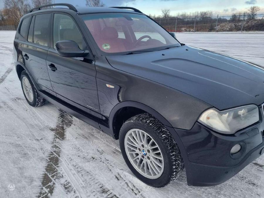 Melns BMW X3 2009 Marijampole, ar dzinēja tilpumu 2.00 L un nobraukumu 286 tūkst. km par 5650 €, foto 2 vietnē AUTOMOTO.COM.LV