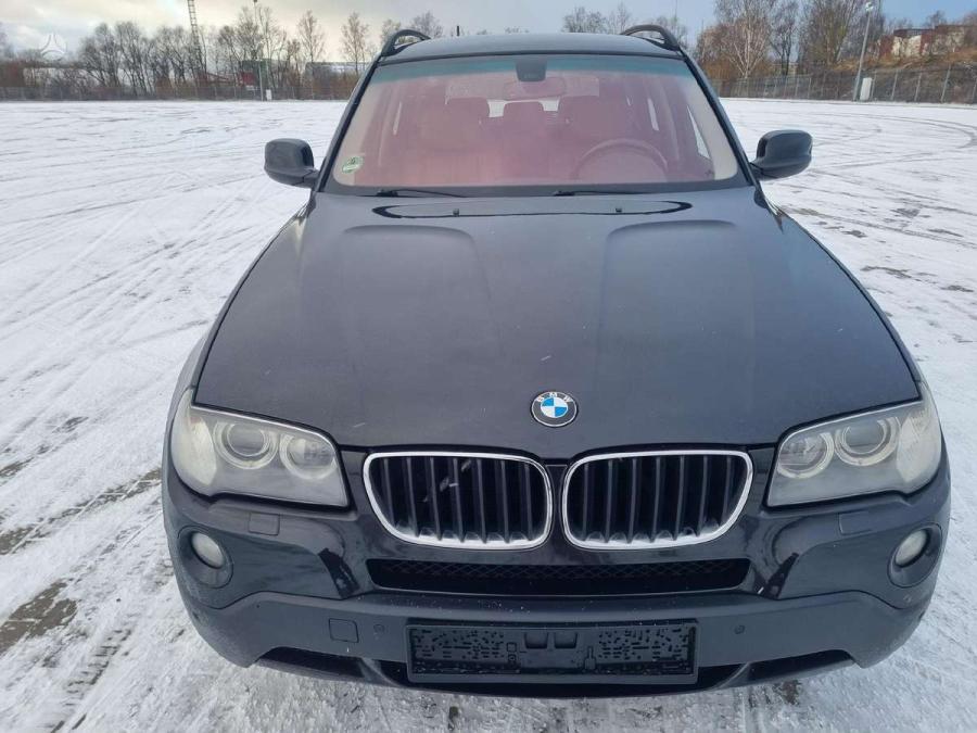 Melns BMW X3 2009 Marijampole, ar dzinēja tilpumu 2.00 L un nobraukumu 286 tūkst. km par 5650 €, foto 3 vietnē AUTOMOTO.COM.LV