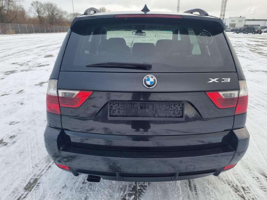 Melns BMW X3 2009 Marijampole, ar dzinēja tilpumu 2.00 L un nobraukumu 286 tūkst. km par 5650 €, foto 4 vietnē AUTOMOTO.COM.LV